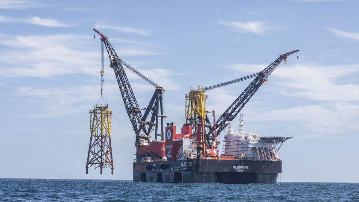 Riviera - News Content Hub - TenneT turns to Allseas and Heerema for 2 ...