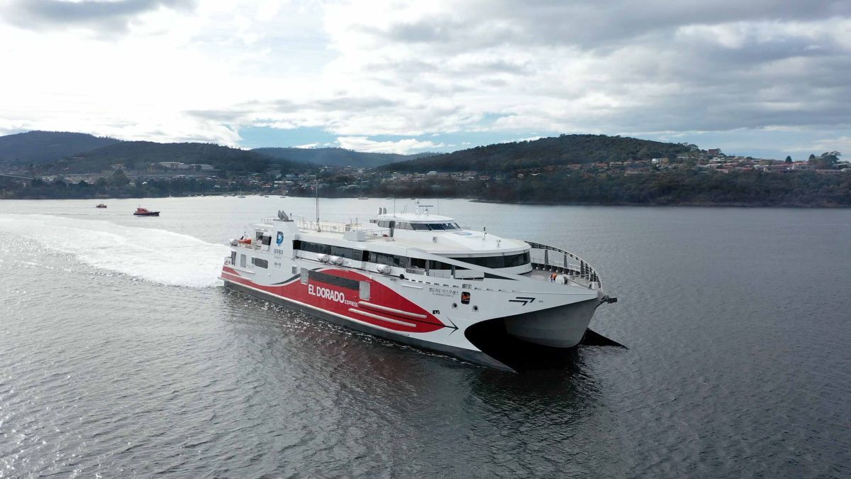 Riviera - News Content Hub - Incat Tasmania delivers 'bespoke' ferry to ...