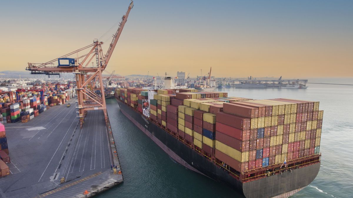 Riviera - News Content Hub - Call for solutions to prevent cargo fire ...