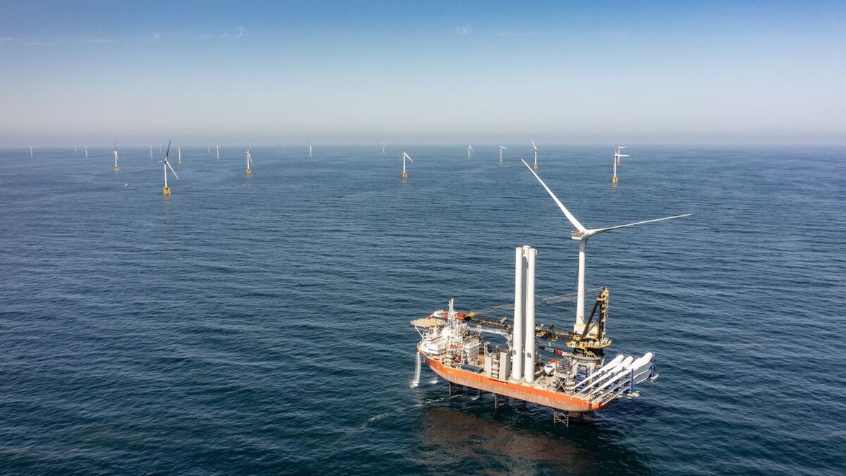 Riviera - News Content Hub - Final wind turbine installed at Scotland’s ...