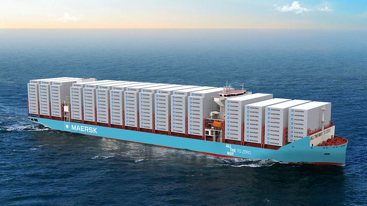 Riviera - News Content Hub - Maersk orders another half-dozen methanol-ready box ships