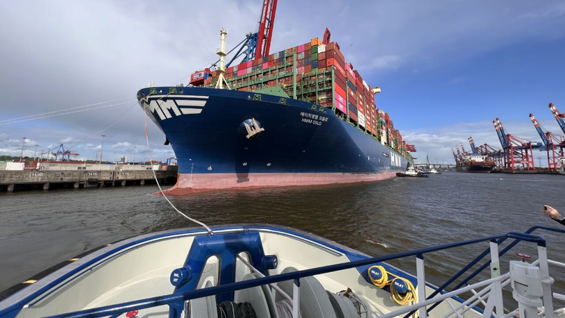 Riviera - News Content Hub - Newbuild Fairplay tug completes first ...