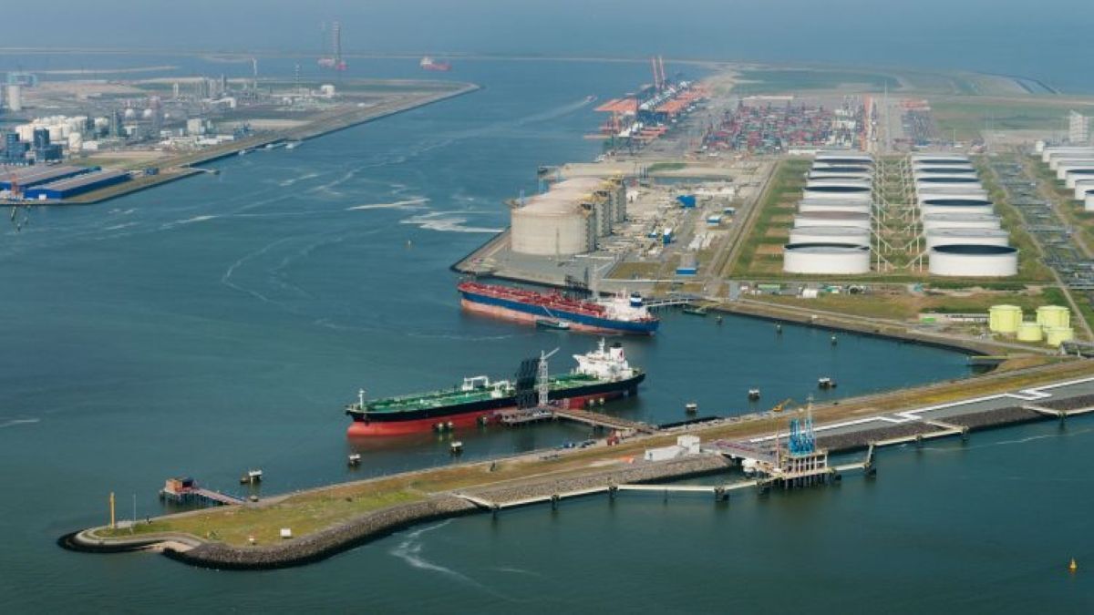 Riviera - News Content Hub - Rotterdam's Gate LNG tests demand for ...