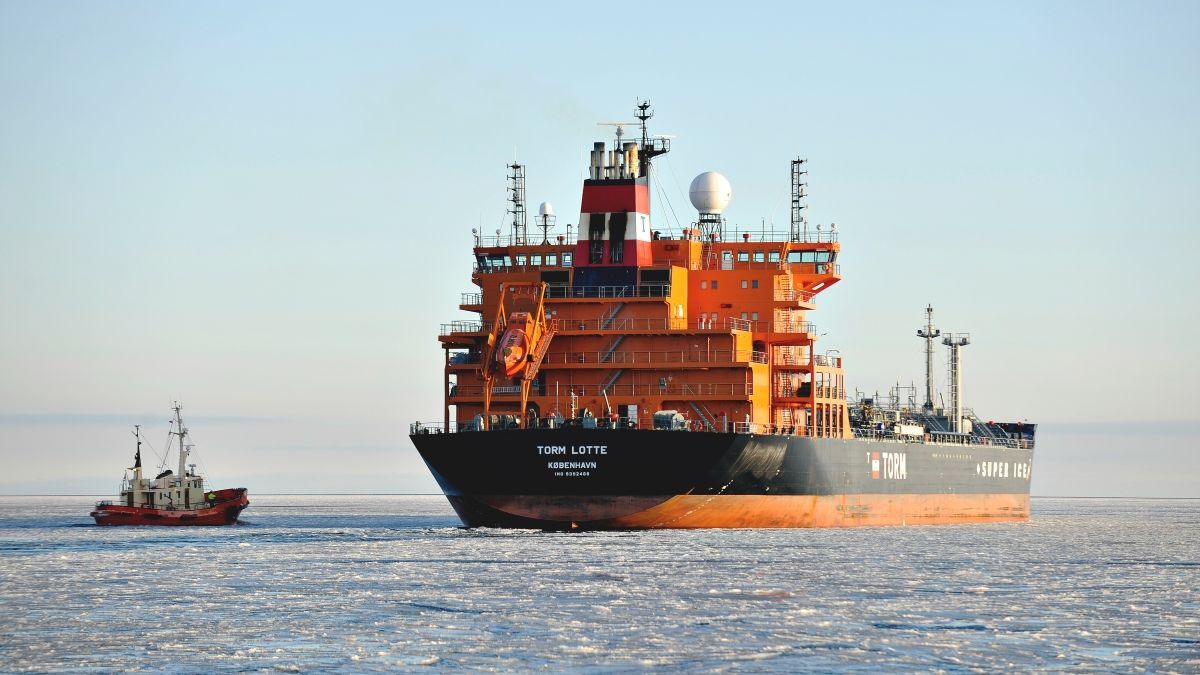 Riviera - News Content Hub - TORM reports strong, volatile product ...