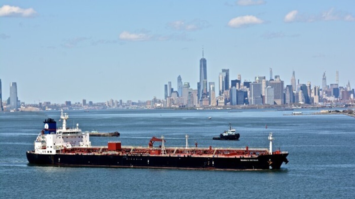 Riviera - News Content Hub - International Seaways inks LR1 newbuild ...