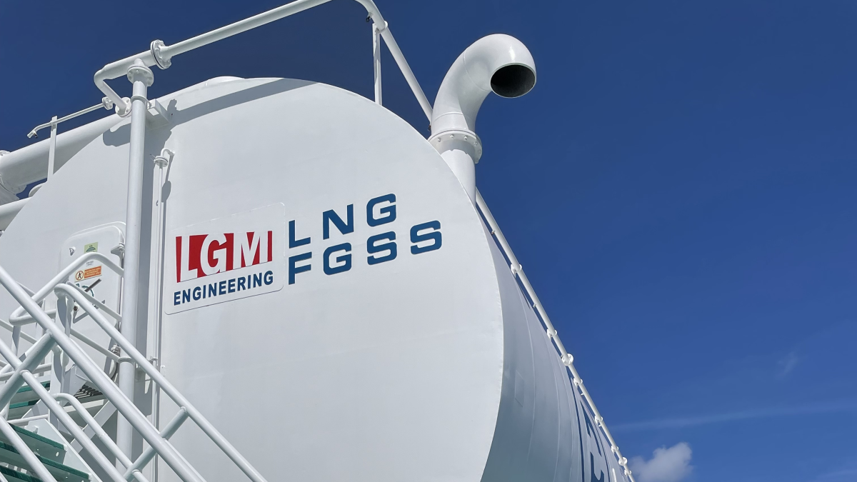 Riviera - News Content Hub - Dual-fuel propulsion for large tankers ...