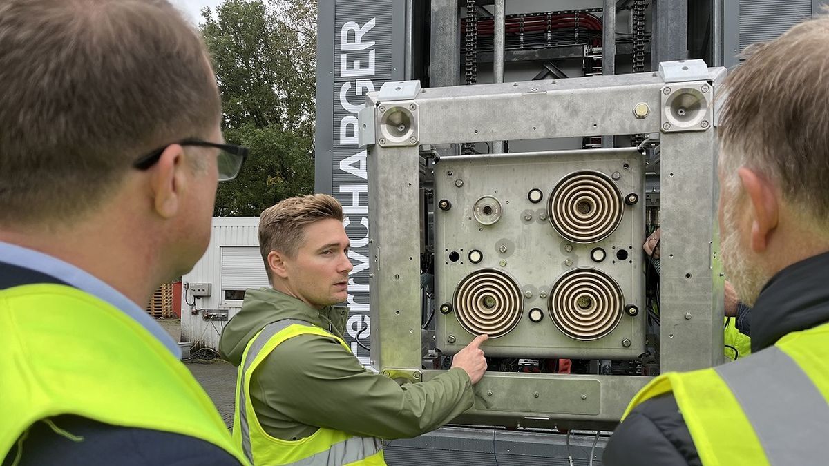 Riviera - News Content Hub - Scandlines unveils technology behind ...