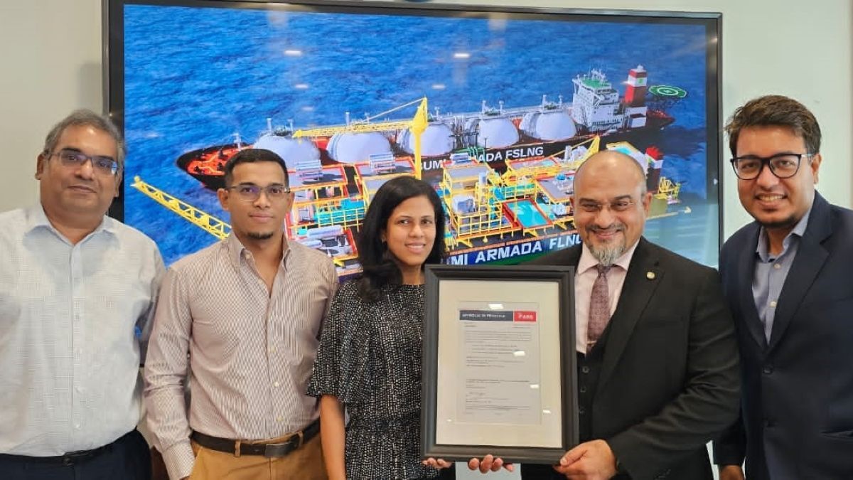 Riviera - News Content Hub - ABS approval for innovative FLNG infrastructure design