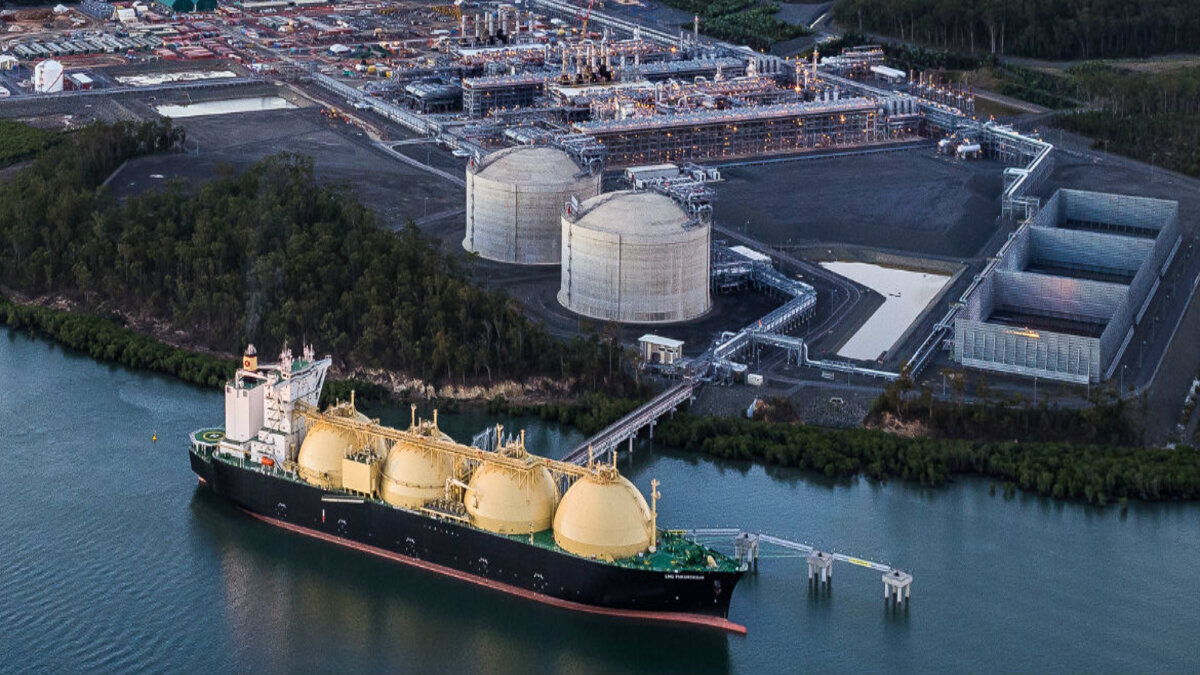 Riviera - News Content Hub - LNG carrier power outage delays deliveries ...