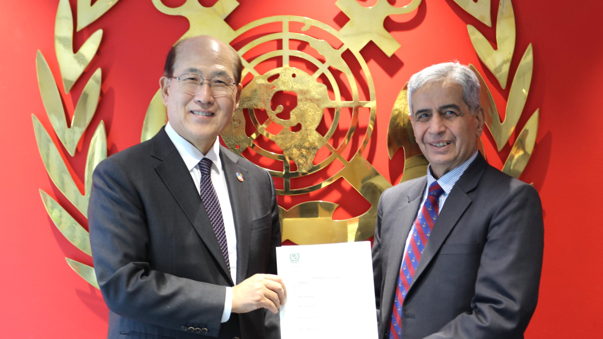 Riviera - News Content Hub - Pakistan ratifies Hong Kong Convention on ...