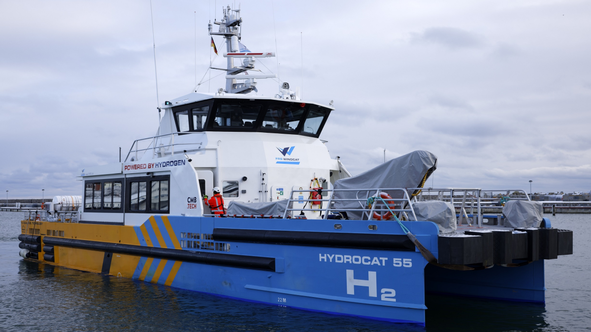 Riviera - News Content Hub - First hydrogen CTV unveiled in Germany