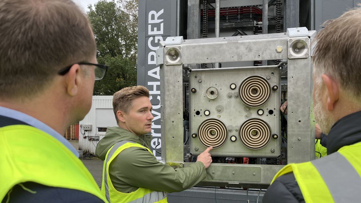 Riviera - News Content Hub - Scandlines’ Futura: setting new ...