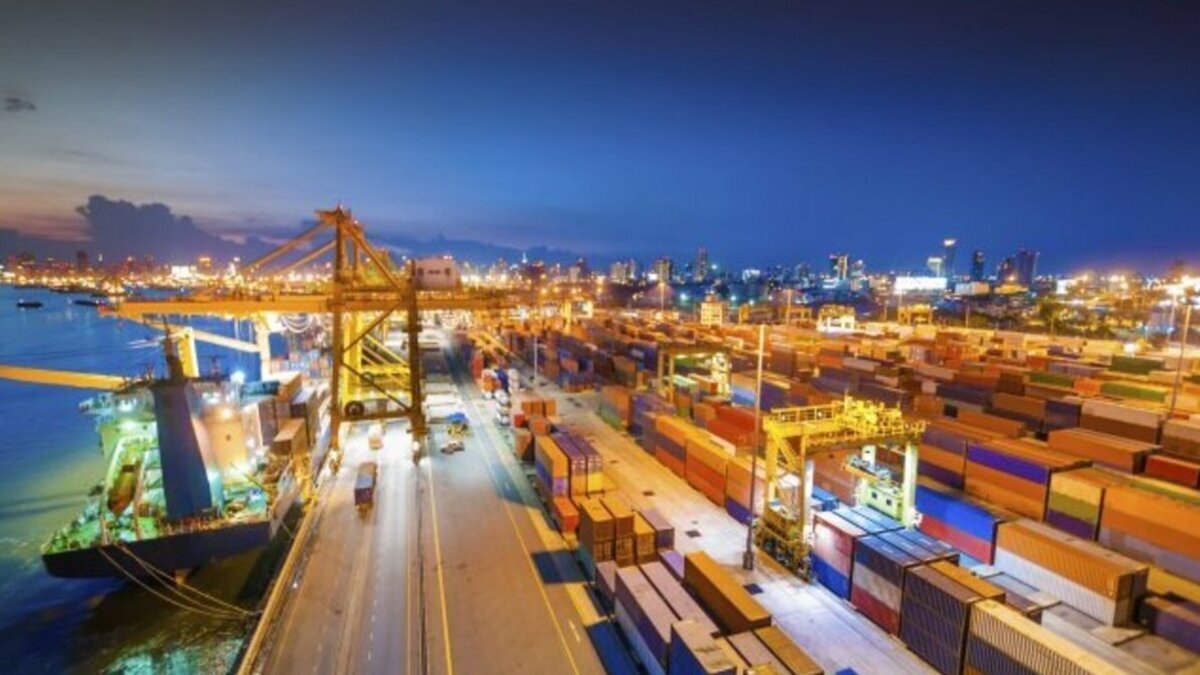 Riviera - News Content Hub - US to sink billions into clean ports programme