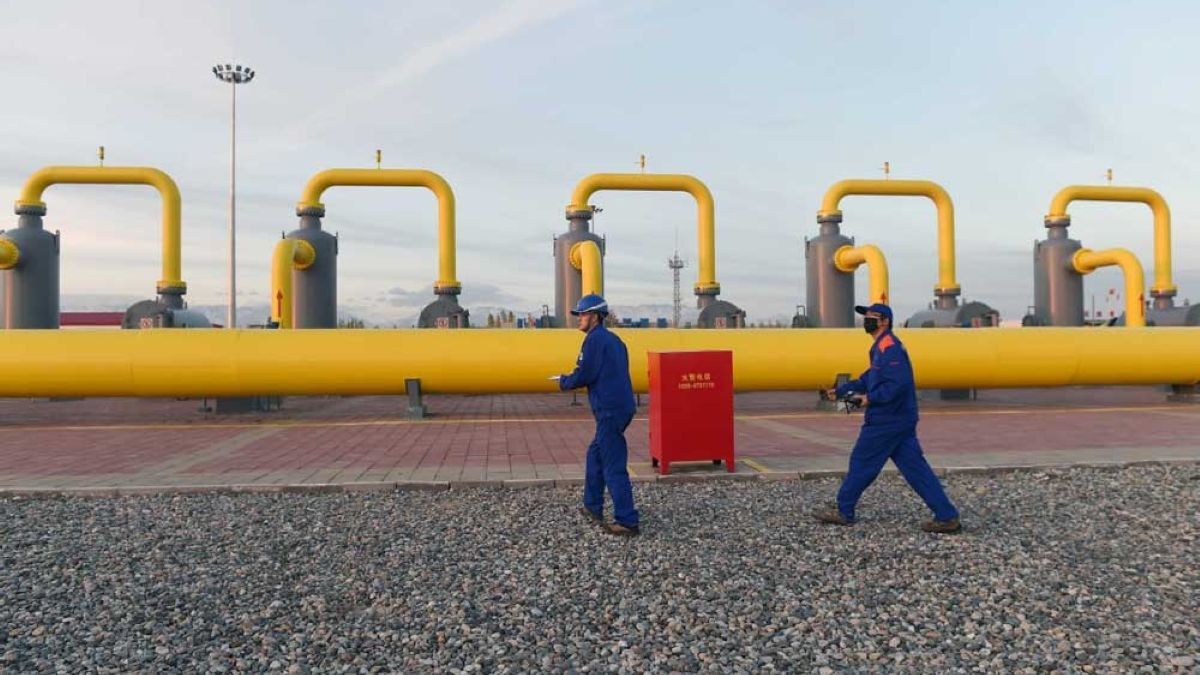 Riviera - News Content Hub - Two more LNG terminals for China