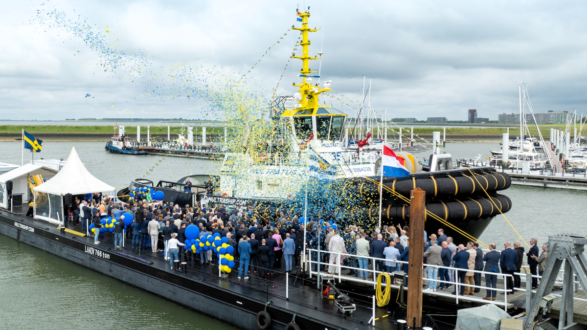 Riviera - News Content Hub - Multraship names ASD tug during fleet ...
