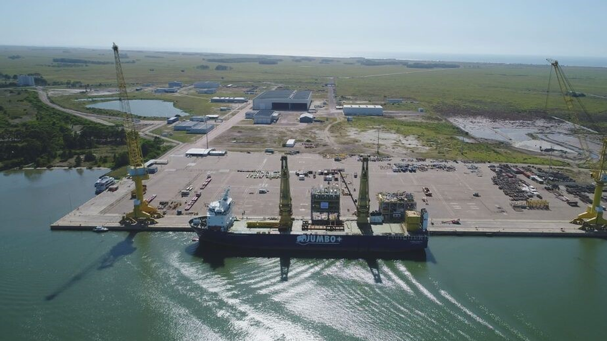 Riviera - News Content Hub - Corio and Estaleiros do Brasil sign port ...