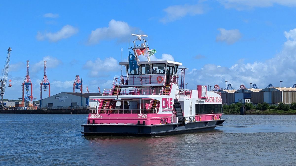 Riviera - News Content Hub - Port of Hamburg ferry to use electric ...