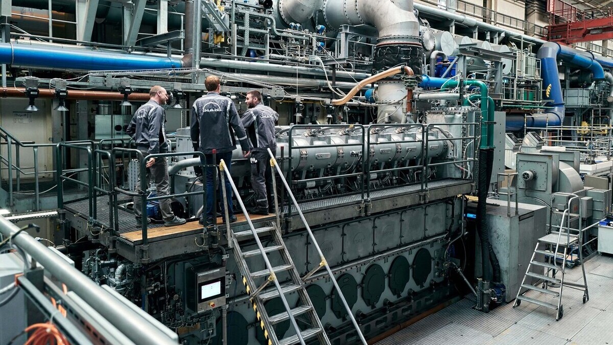 Riviera - News Content Hub - MAN promises methanol retrofits for four ...