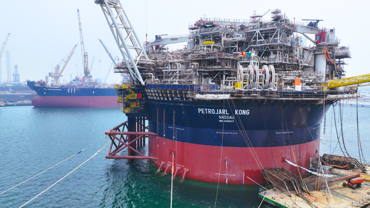 Riviera - News Content Hub - West Africa: multinationals head for ...
