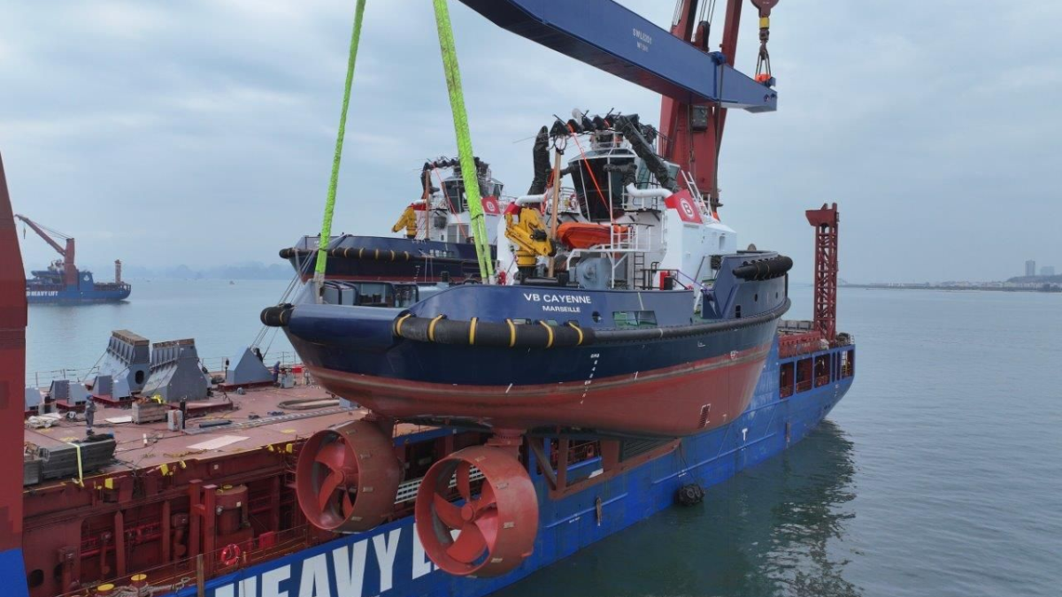 Riviera - News Content Hub - Newbuild tugs loaded for African and European ports