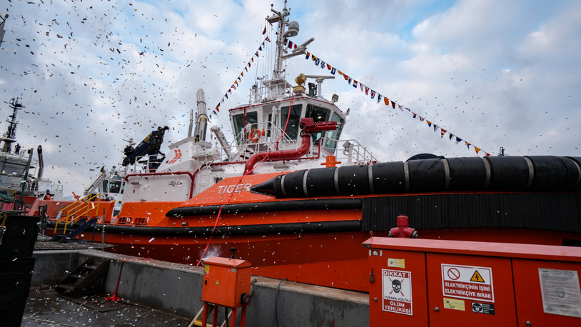 Riviera - News Content Hub - Big Cat tug named for Ocean SRL to handle ...