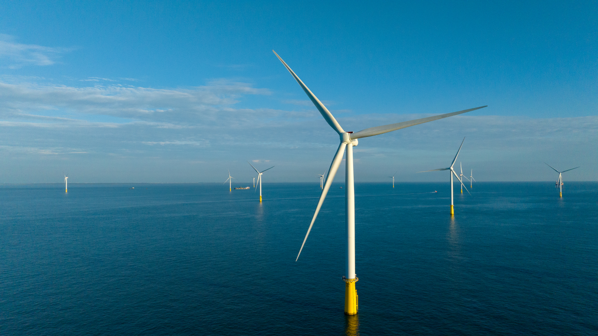 Riviera - News Content Hub - New windfarm acclaimed as a ‘major ...