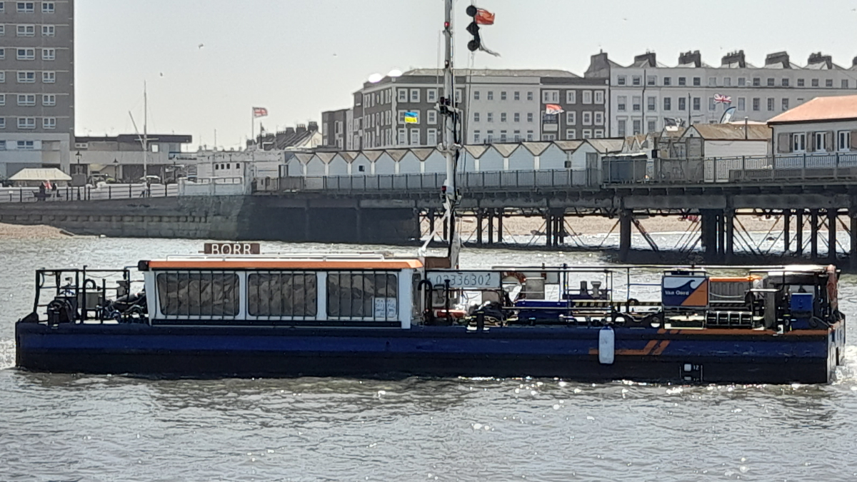 Riviera - News Content Hub - Van Oord dredger deepens navigation ...