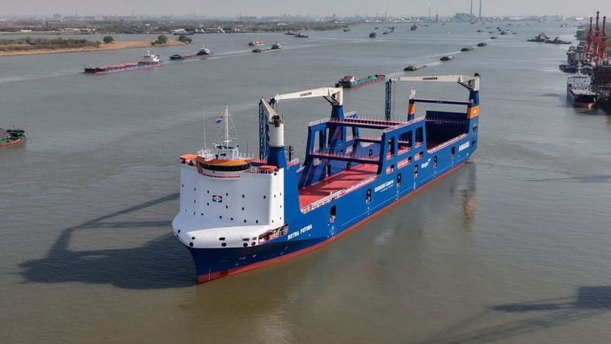 Riviera - News Content Hub - Deugro and partners take delivery of next ...