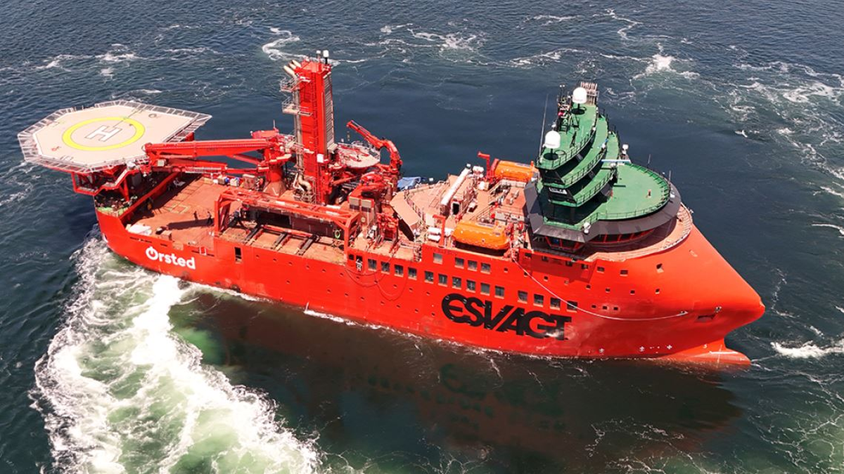 Riviera - News Content Hub - First SOV with e-methanol propulsion ...