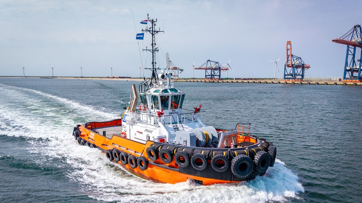 Riviera - News Content Hub - Swedish newbuild ice-breaking tug enters ...