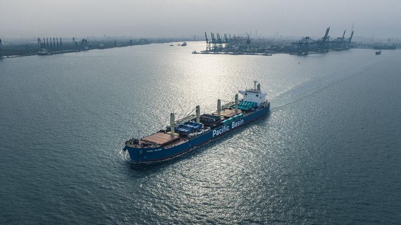 Riviera - News Content Hub - Pacific Basin invests in Inmarsat connectivity