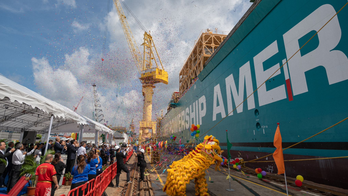 Riviera - News Content Hub - Latest Karpowership FSRU named as Seatrium ...