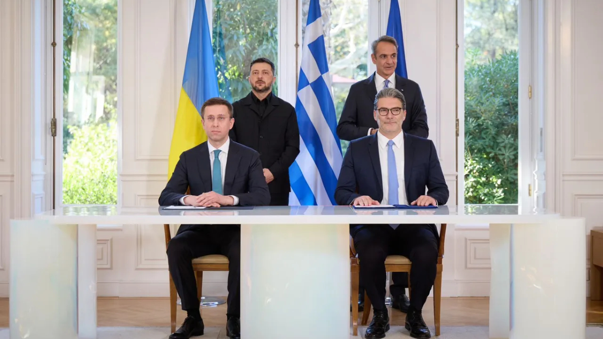 Riviera - News Content Hub - Greece, Ukraine partner to supply US LNG ...